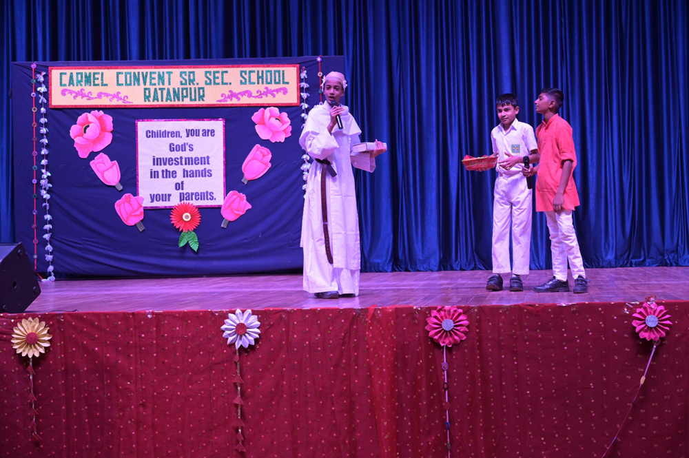 SPECIAL ASSEMBLY ST CHAVARA A VISIONARY LEADER